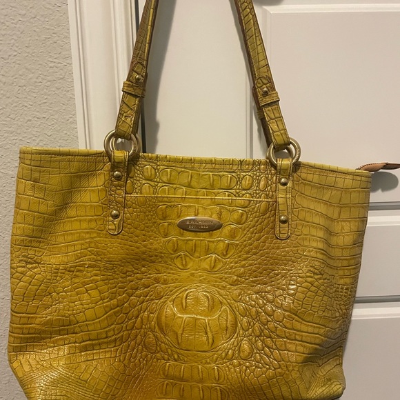 Brahmin | Bags | Brahmin Tote Bag Perfect For Summer Tote Bag | Poshmark
